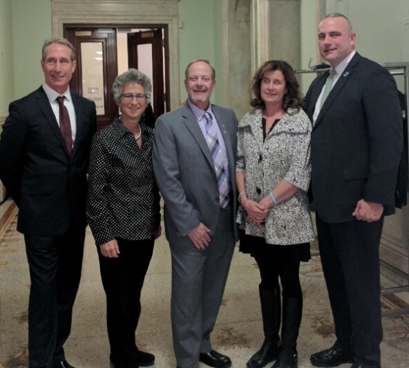 Calmer Choice | Calmer Choice Visits The State House